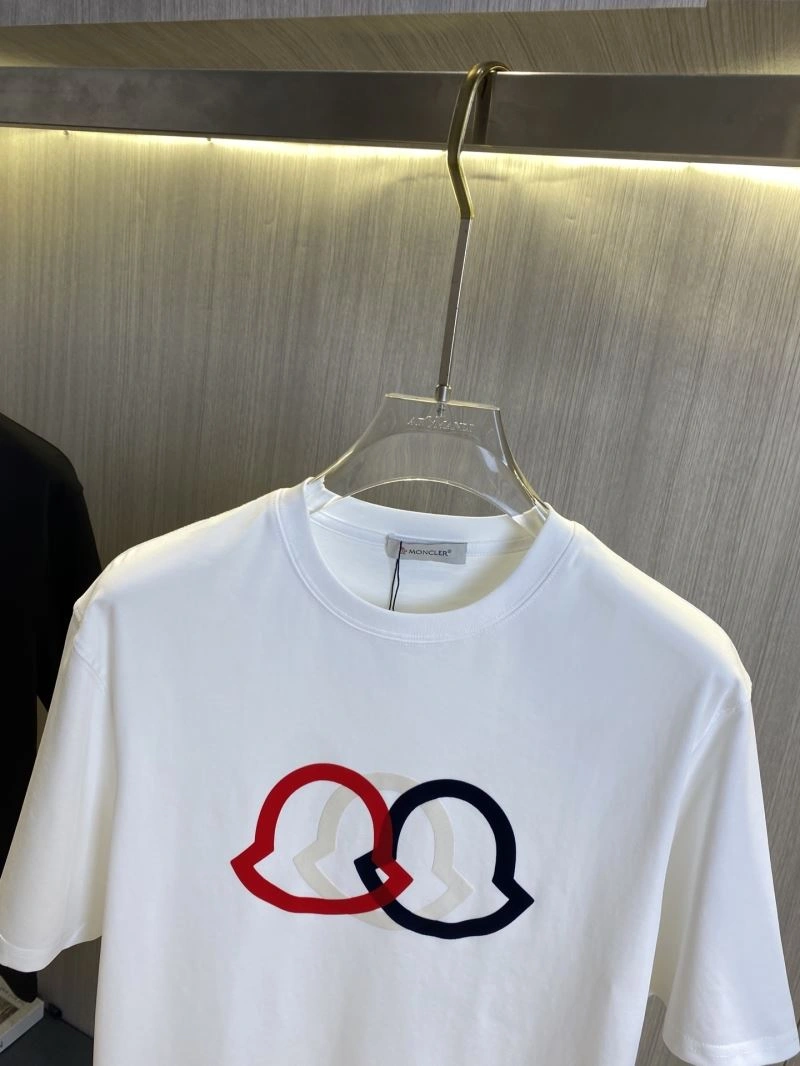 Indistinguishable Moncler T-Shirts