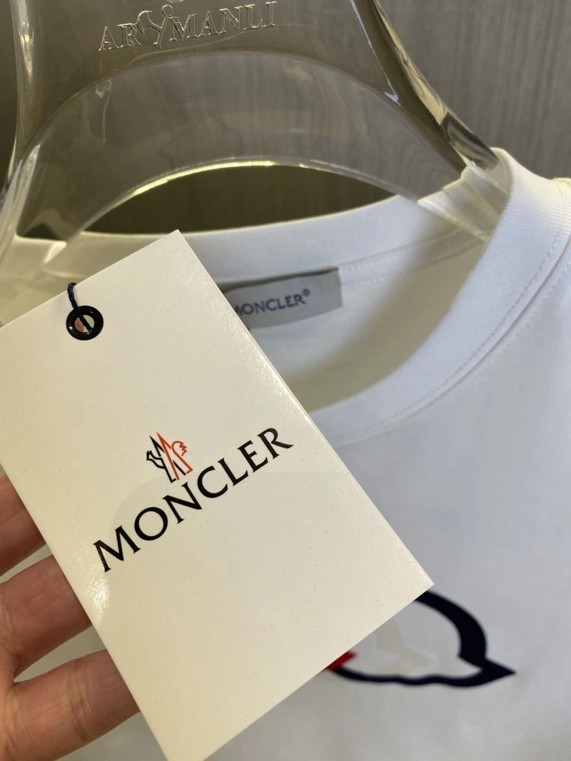 Indistinguishable Moncler T-Shirts