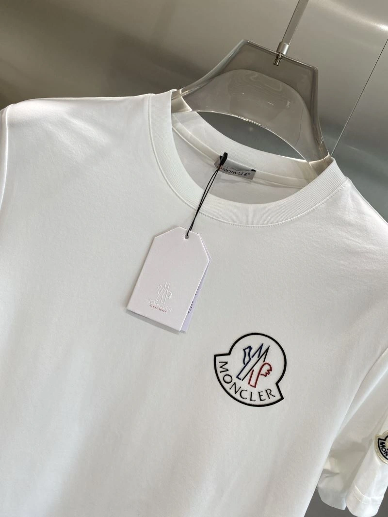 Top match Moncler T-Shirts