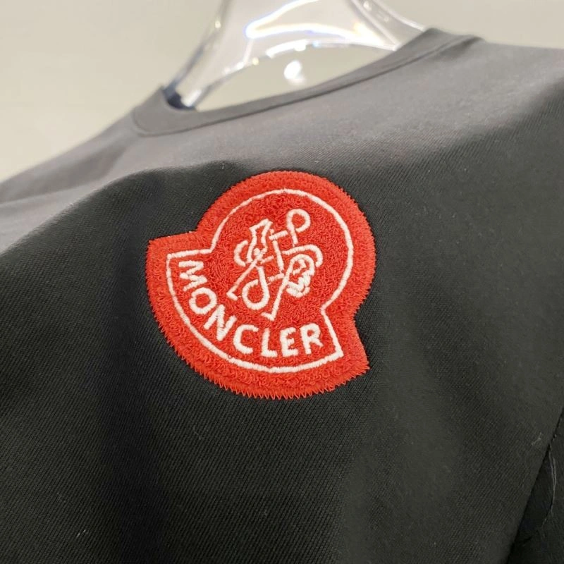 Top mirror Moncler T-Shirts