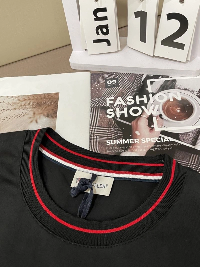 High fidelity Moncler T-Shirts