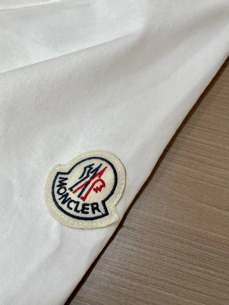 High fidelity Moncler T-Shirts