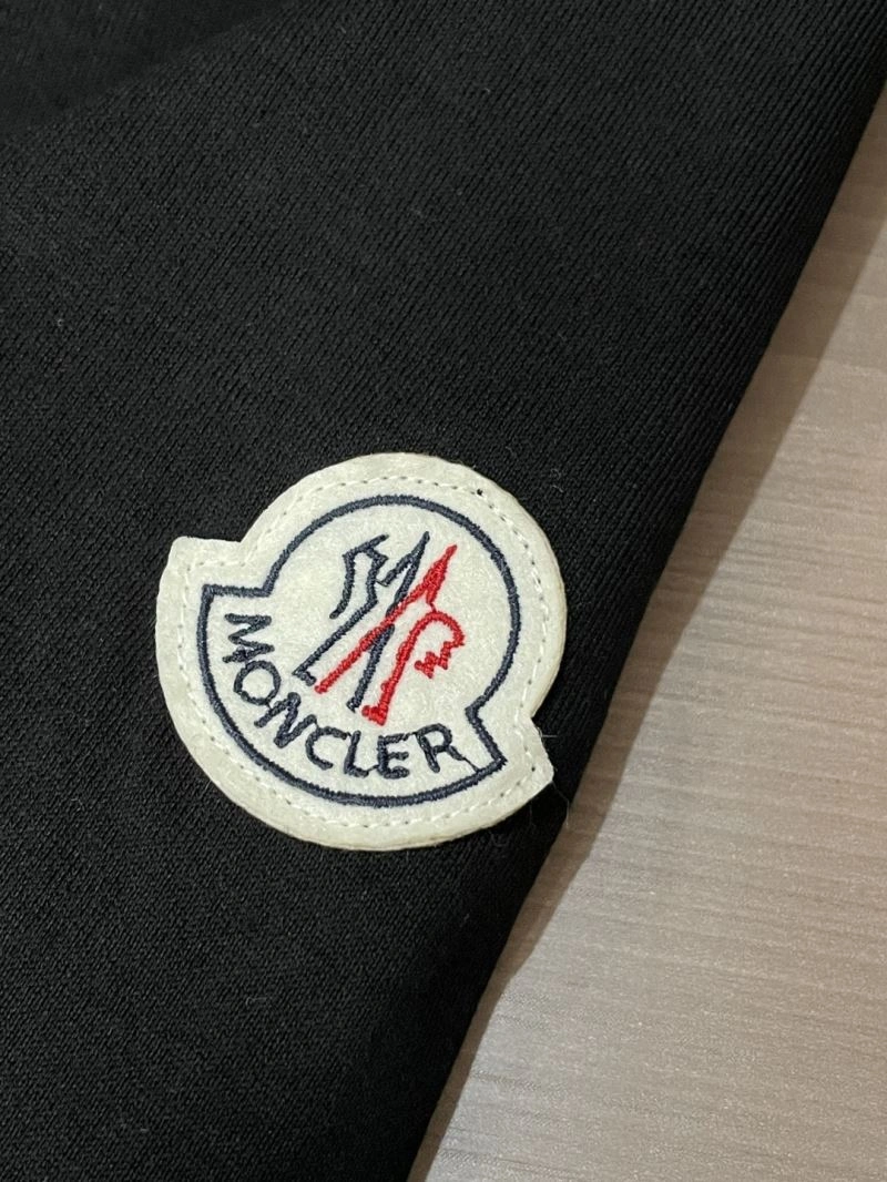 Accurate model Moncler T-Shirts