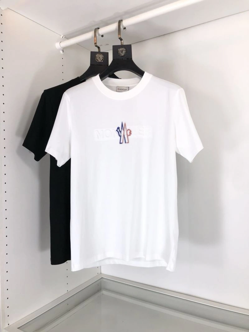 Top mirror Moncler T-Shirts