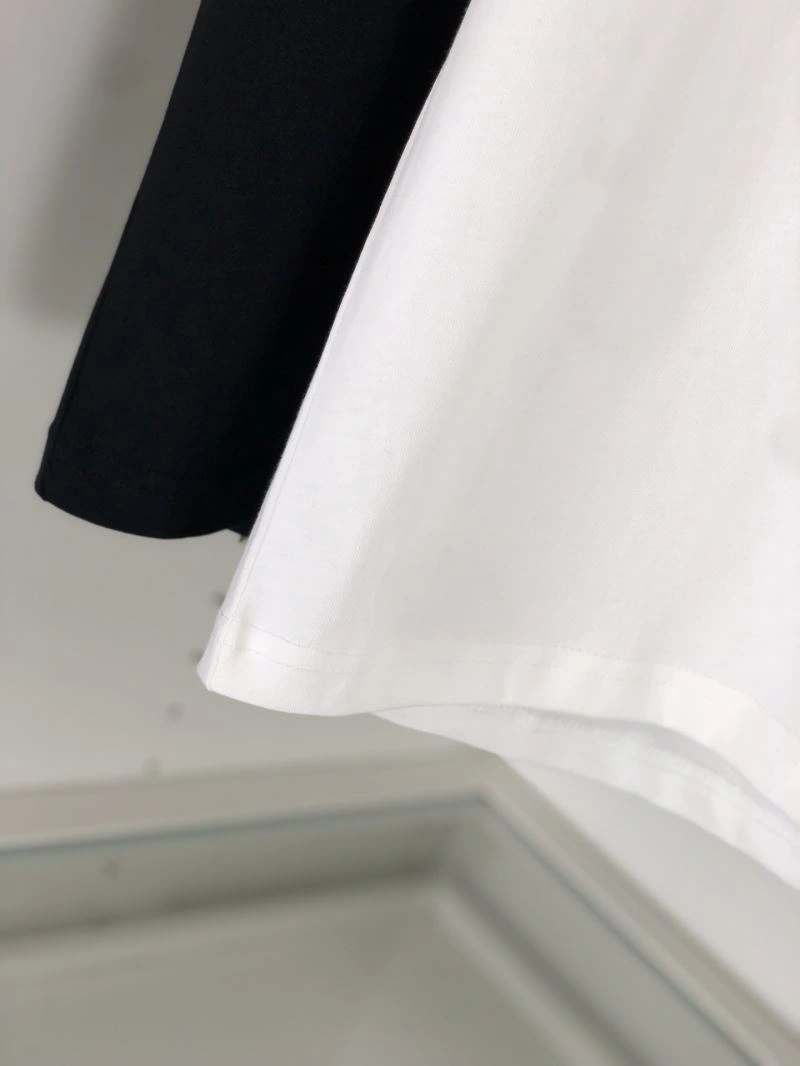 Top mirror Moncler T-Shirts
