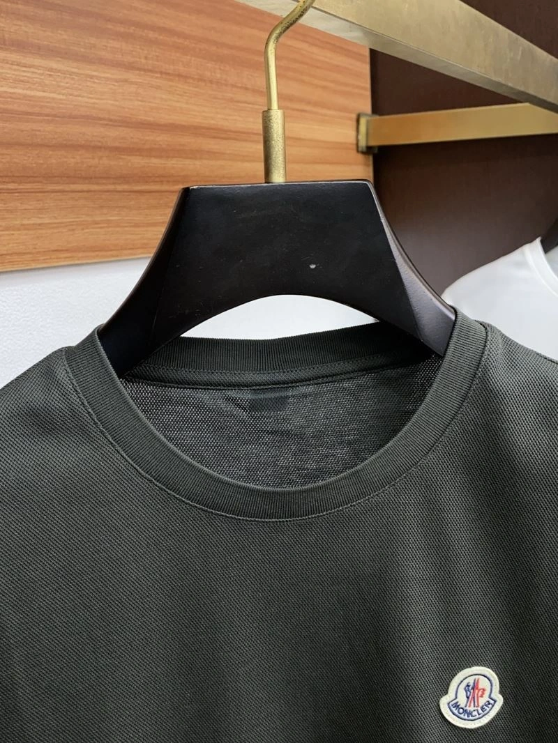 Inexpensive Moncler T-Shirts