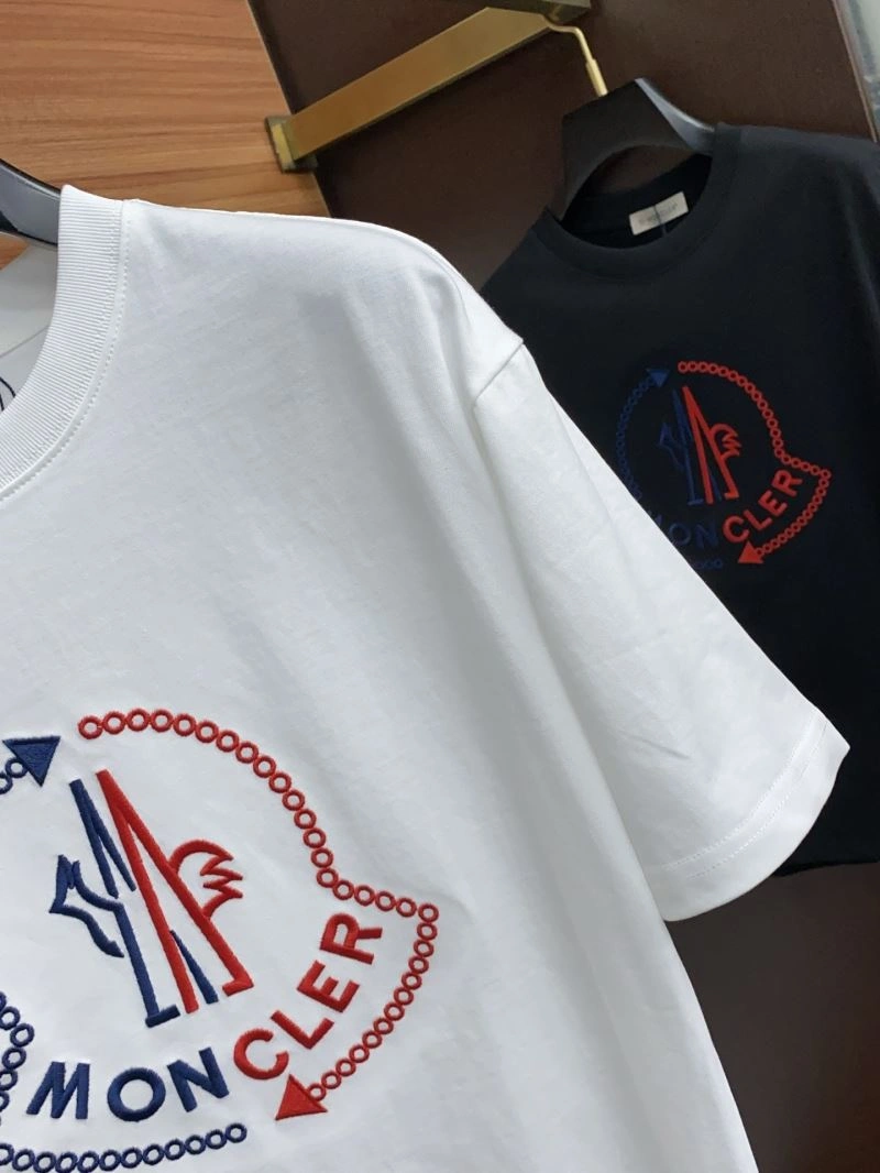 Indistinguishable Moncler T-Shirts