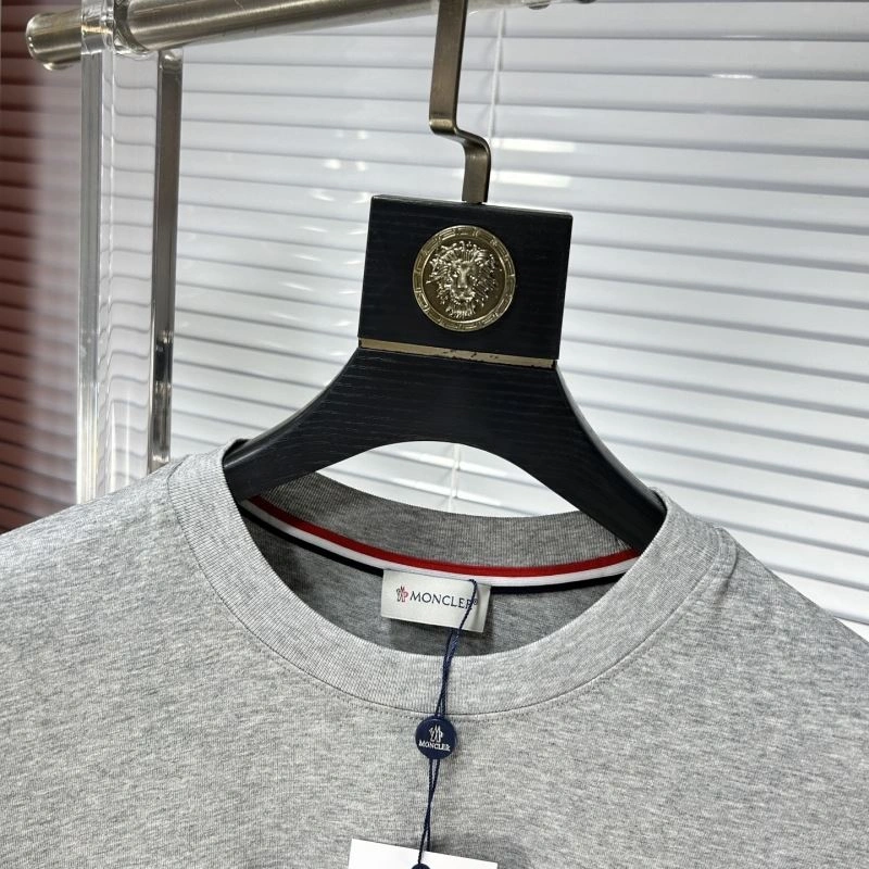 High fidelity Moncler T-Shirts