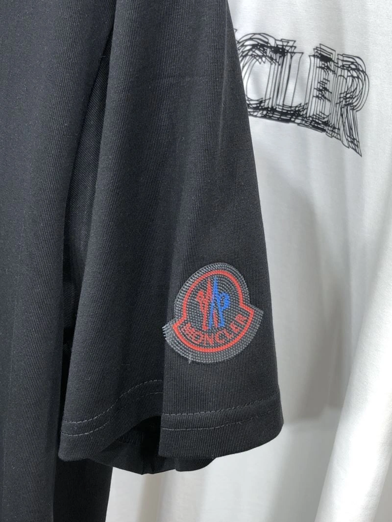 Top mirror Moncler T-Shirts
