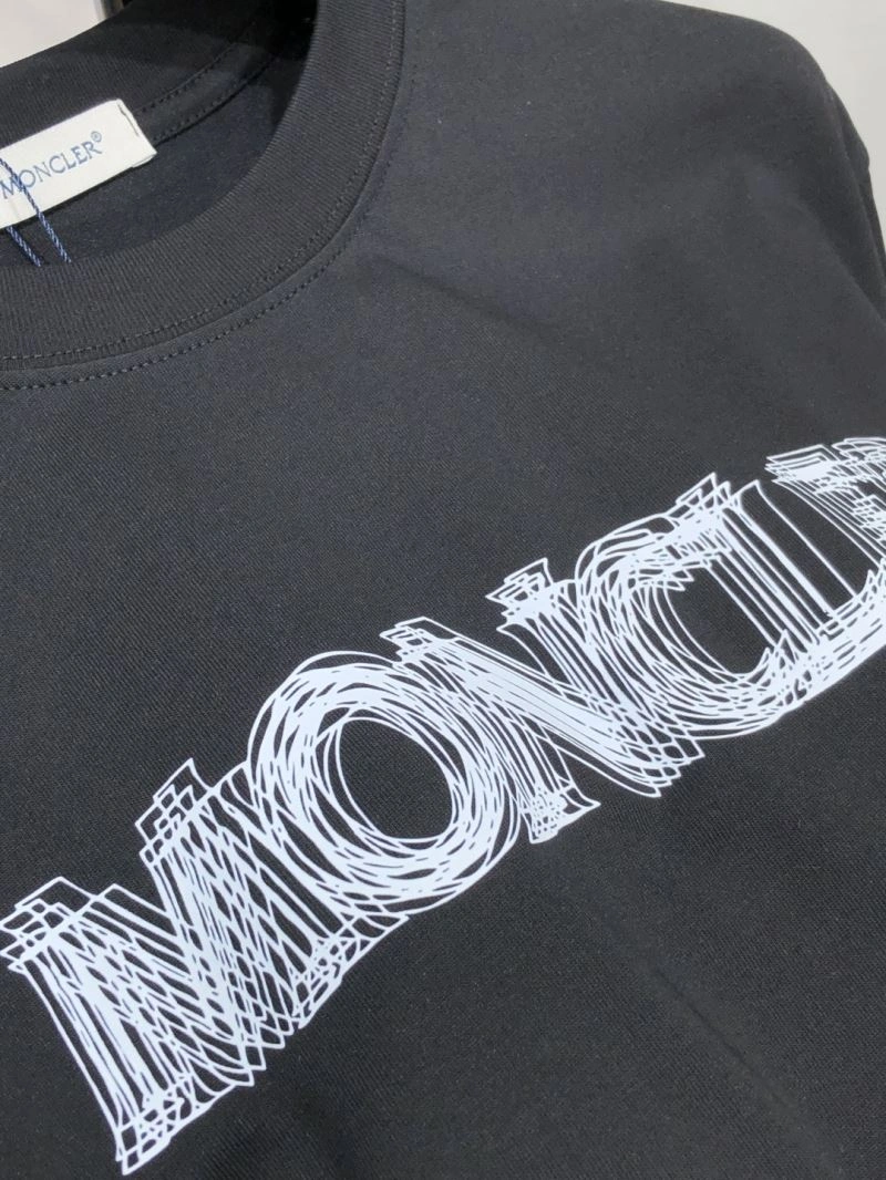 Top mirror Moncler T-Shirts
