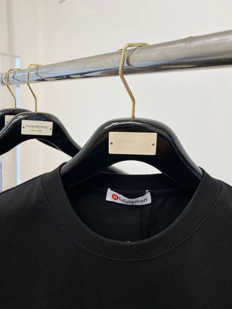 Cut-rate Moncler T-Shirts