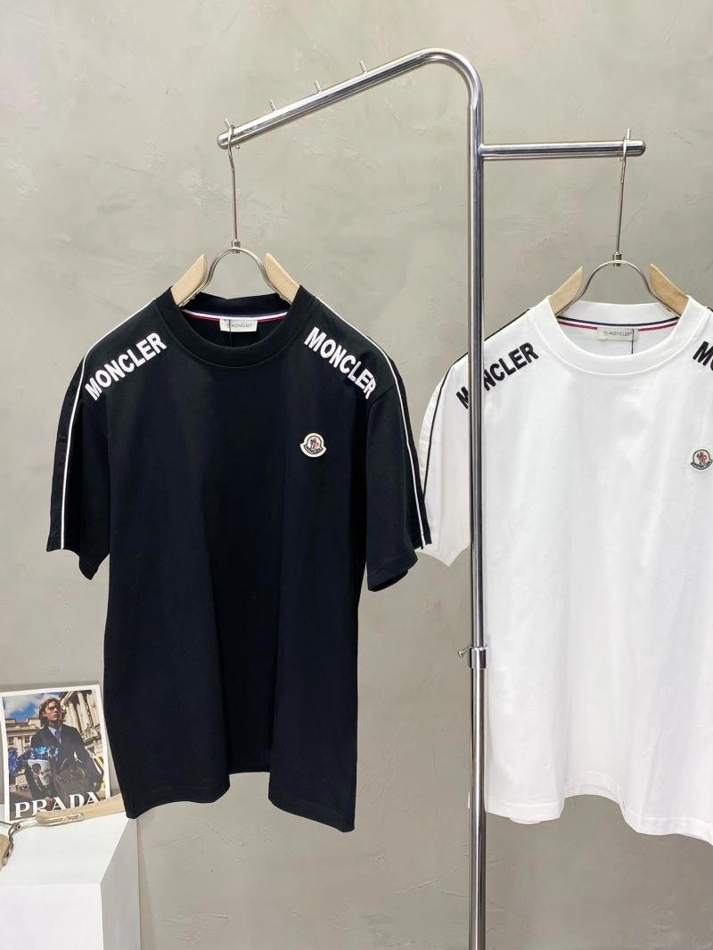 High fidelity Moncler T-Shirts