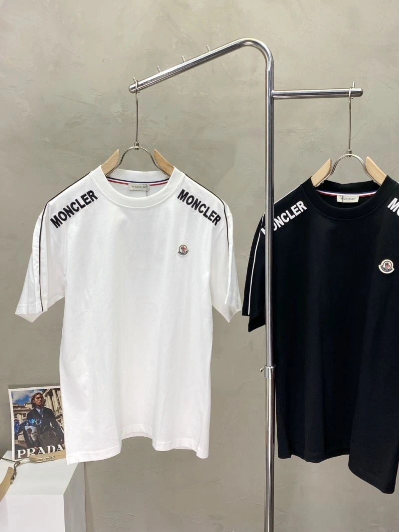 High fidelity Moncler T-Shirts