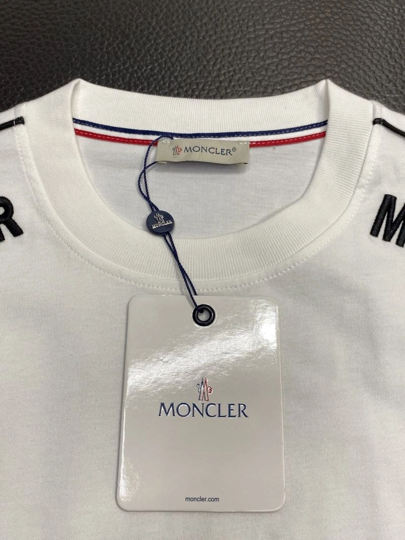 High fidelity Moncler T-Shirts