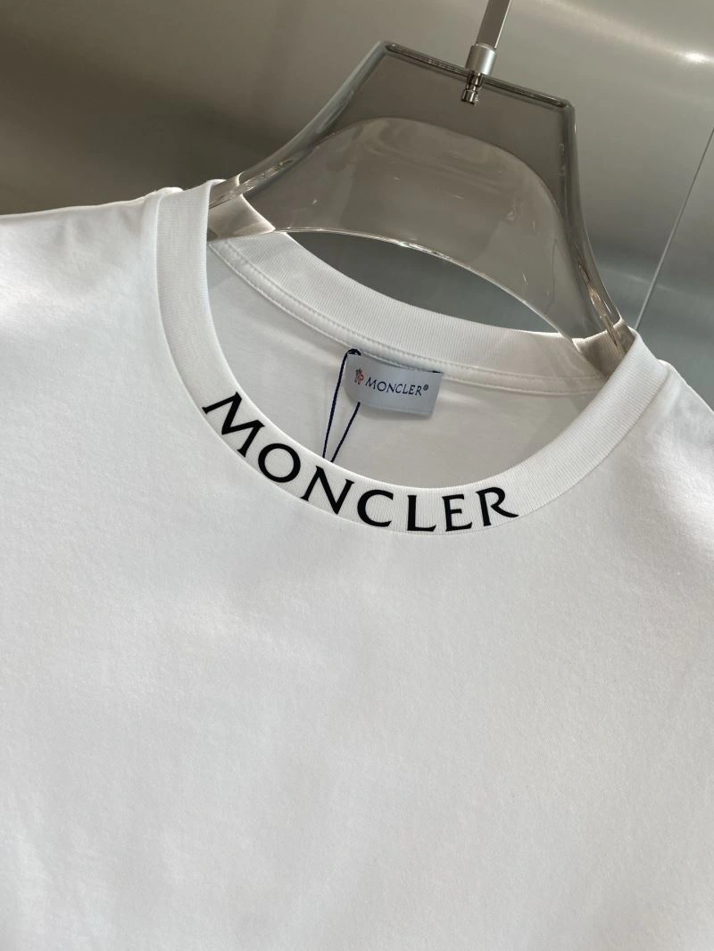 Top match Moncler T-Shirts