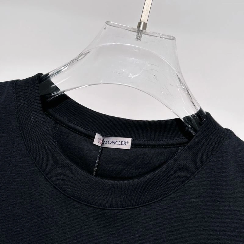 Bargain Moncler T-Shirts