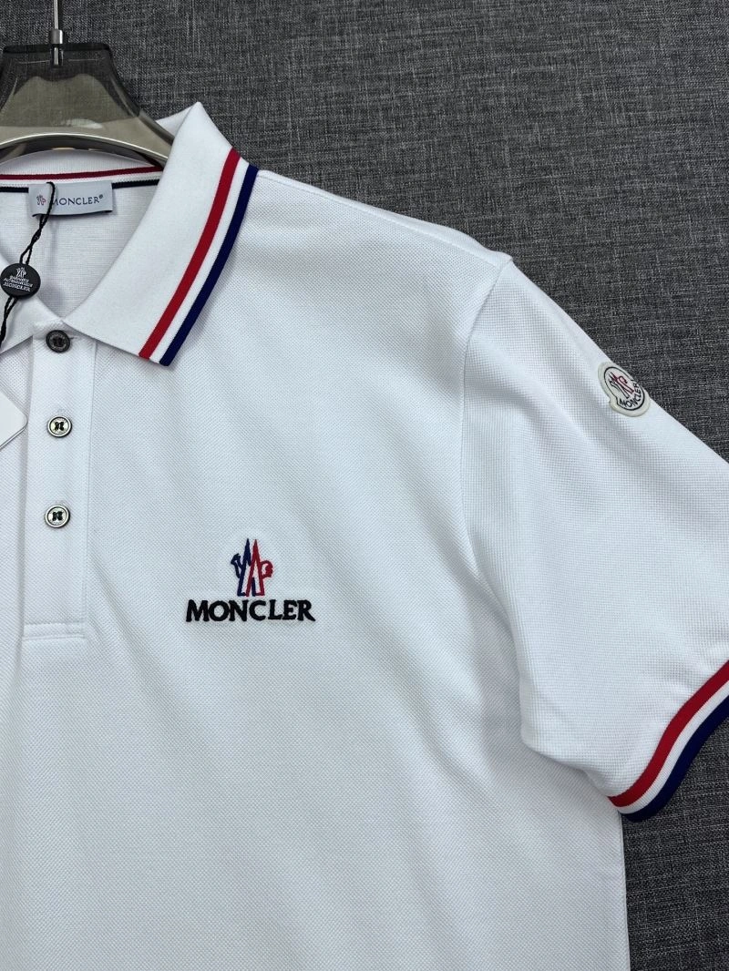 Top mirror Moncler T-Shirts