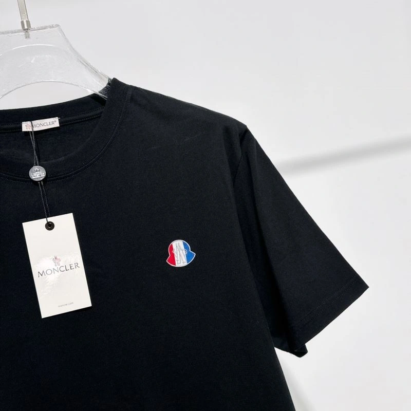 High fidelity Moncler T-Shirts