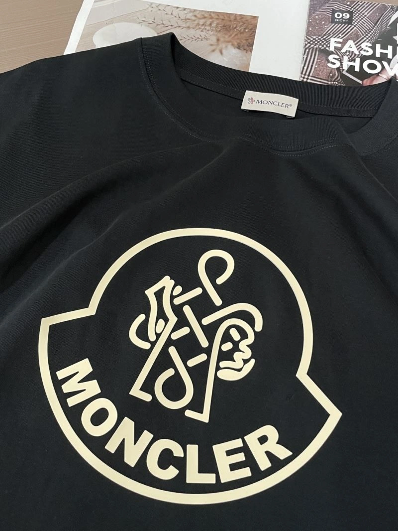 Real Moncler T-Shirts