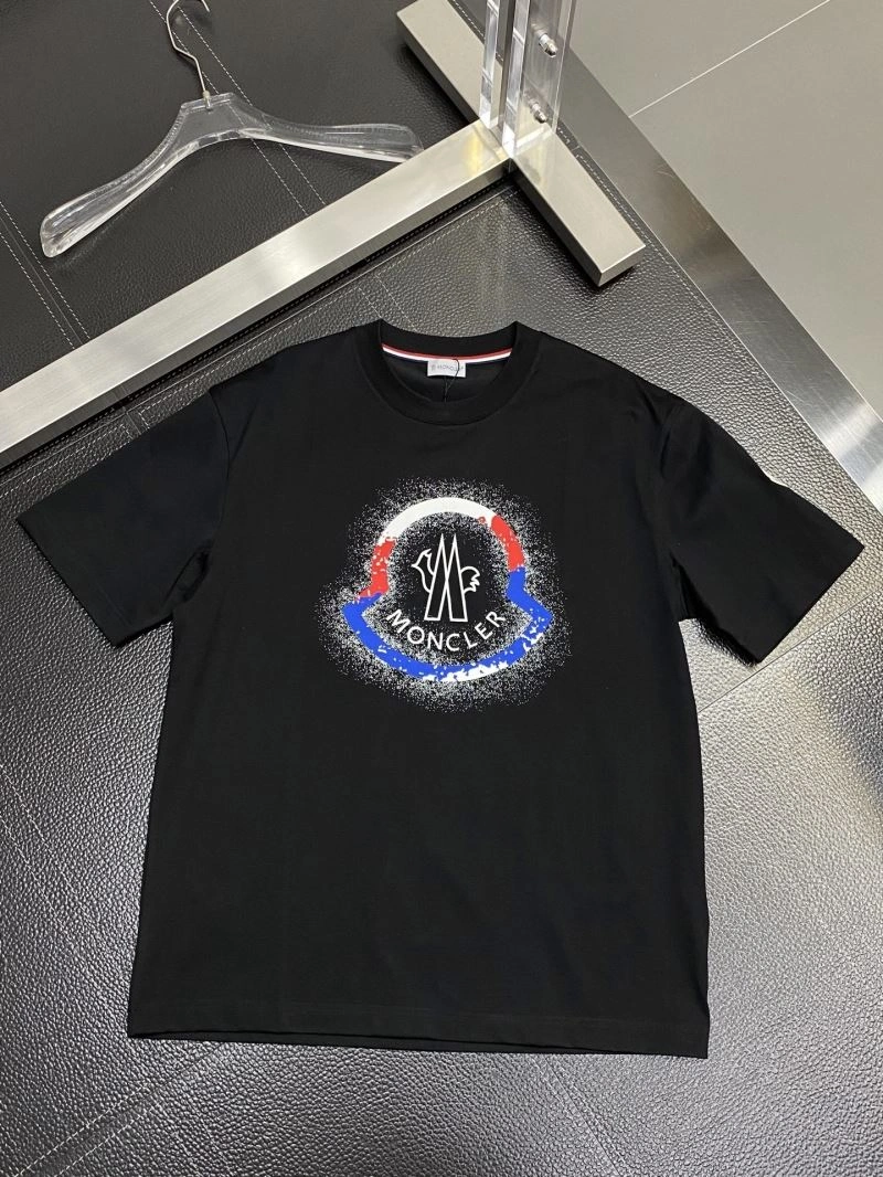 Bargain Moncler T-Shirts