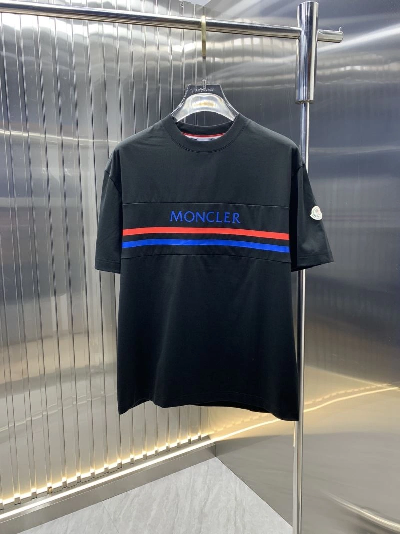 Brand-authenticated Moncler T-Shirts