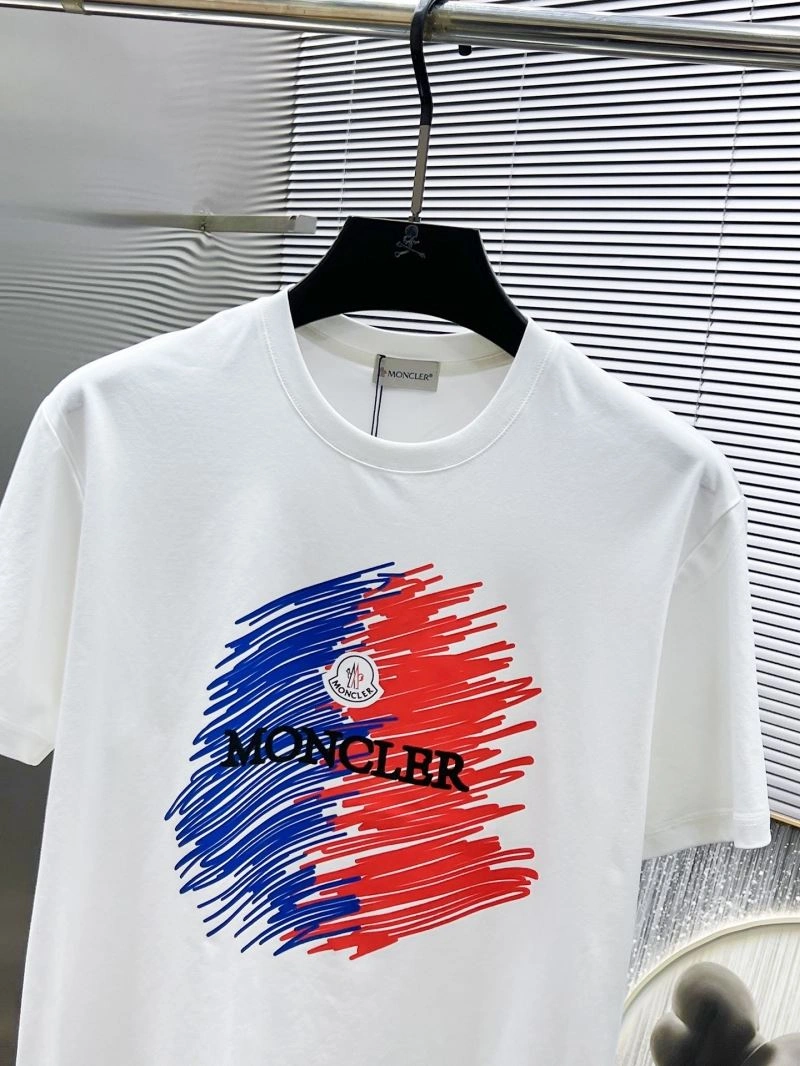 Low-cost Moncler T-Shirts