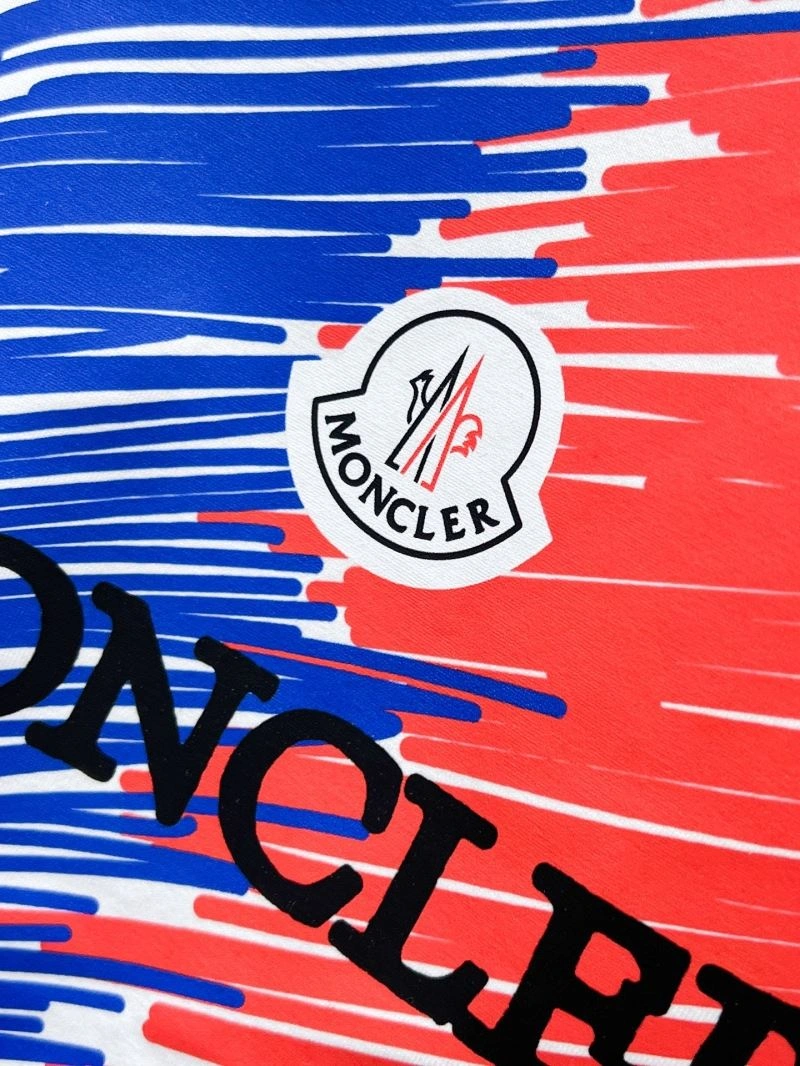 Low-cost Moncler T-Shirts