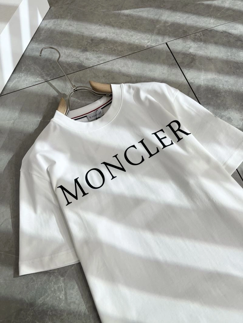 High fidelity Moncler T-Shirts