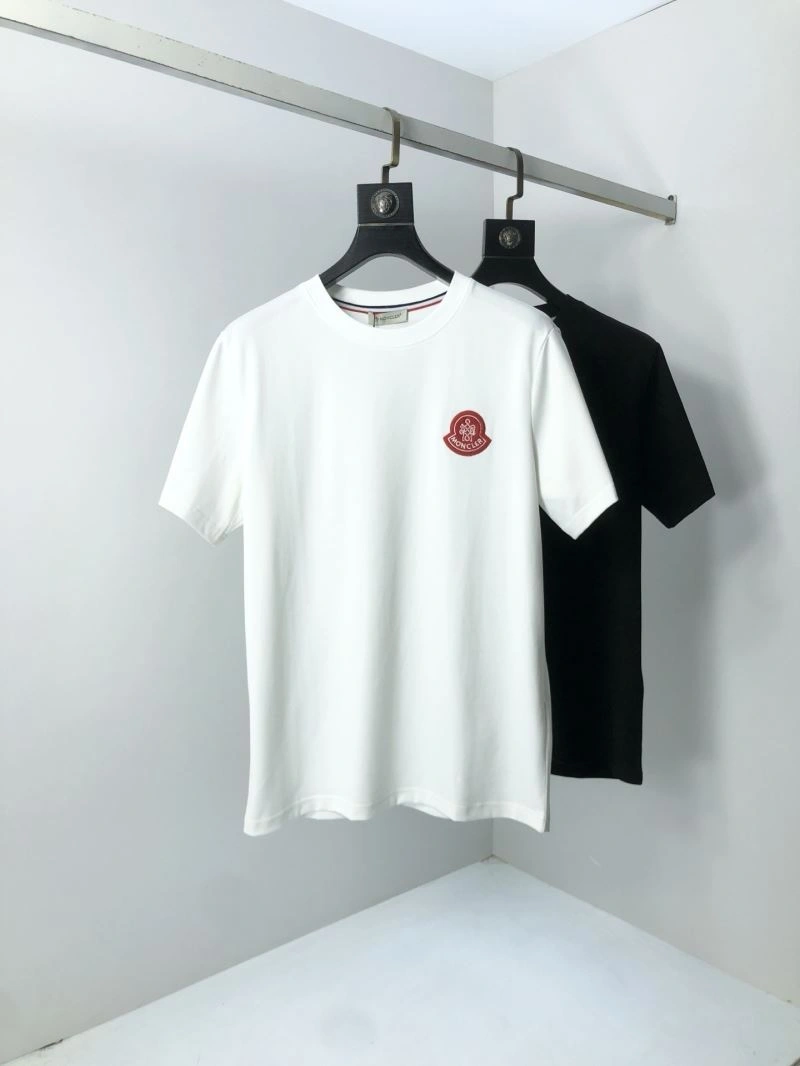 Cut-rate Moncler T-Shirts