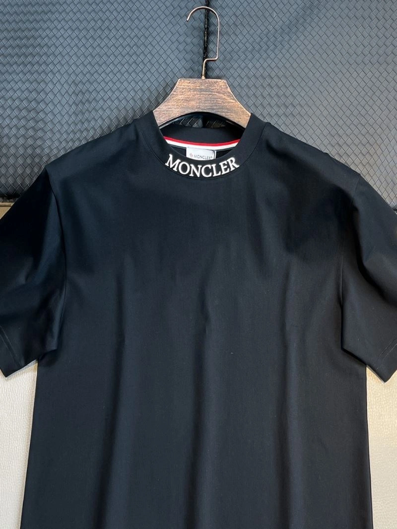 Factory-made Moncler T-Shirts