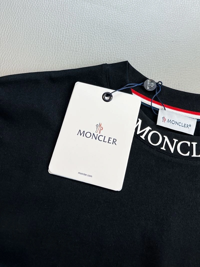 Factory-made Moncler T-Shirts