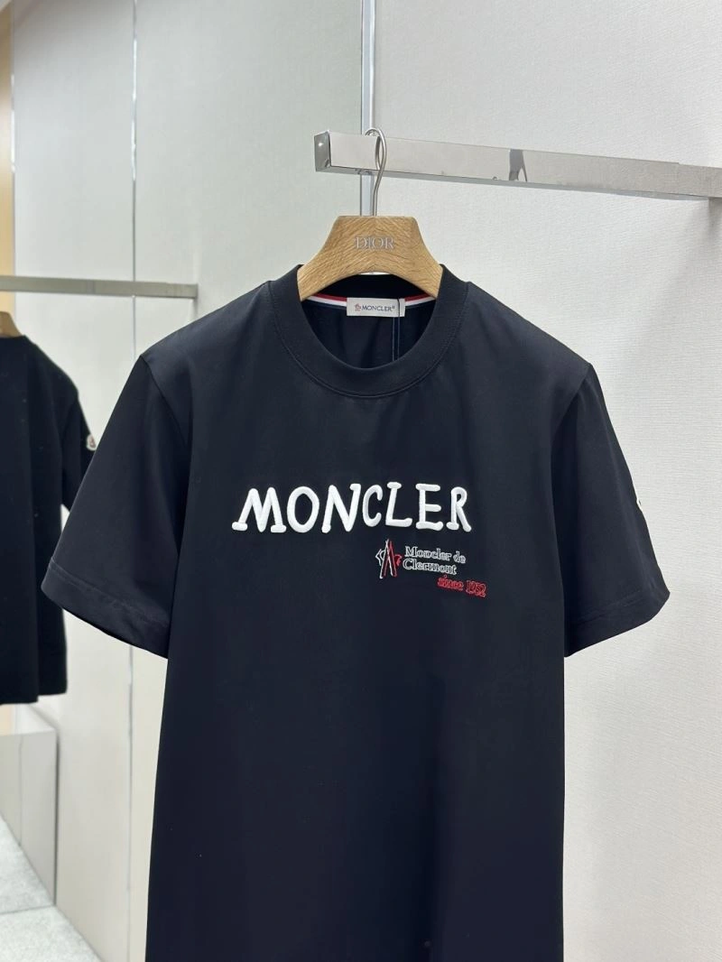 Exact replica Moncler T-Shirts