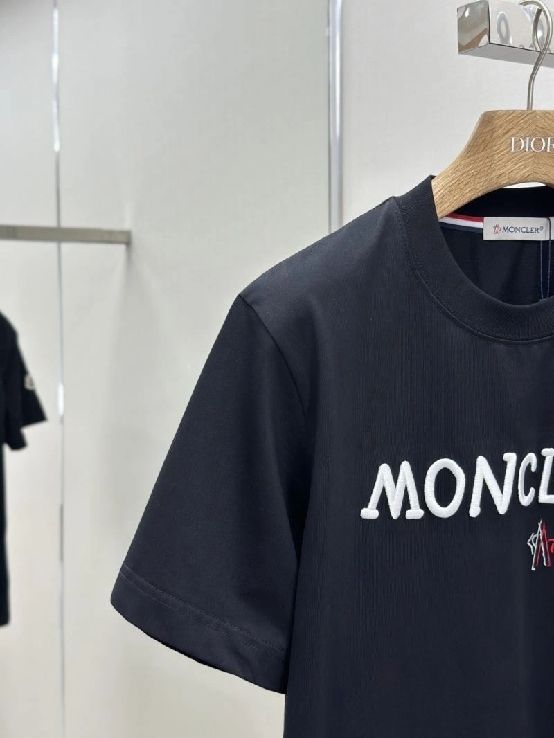 Exact replica Moncler T-Shirts