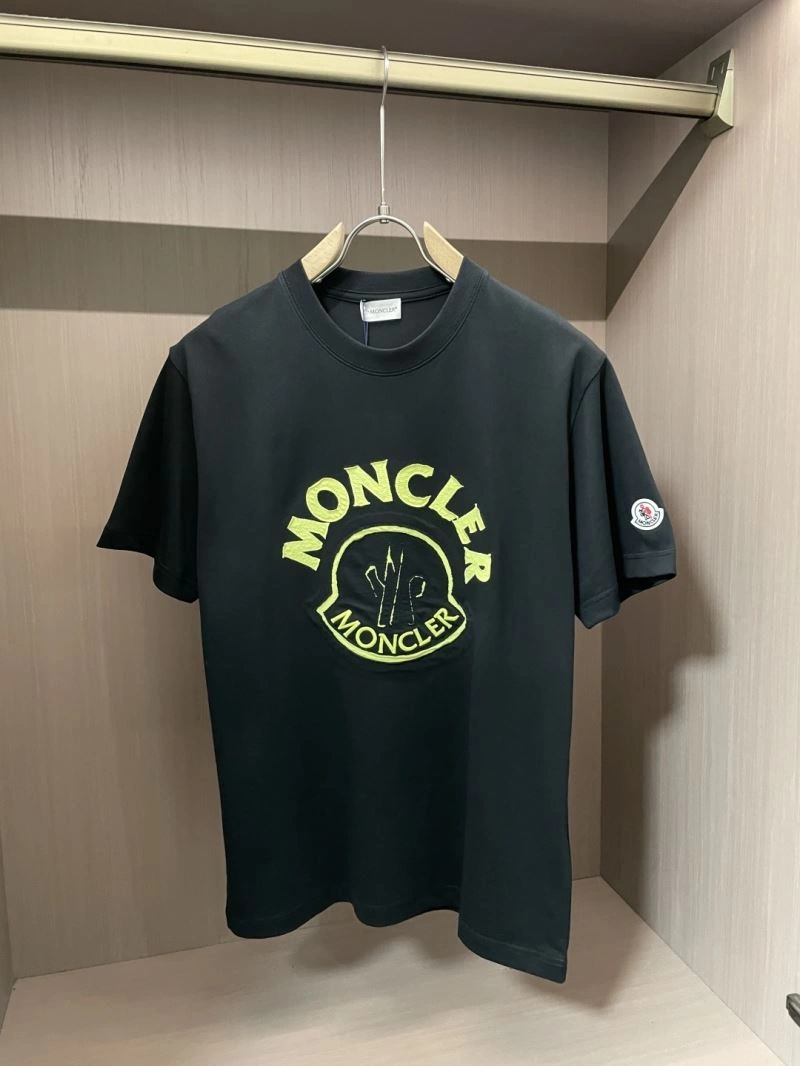 Factory-made Moncler T-Shirts