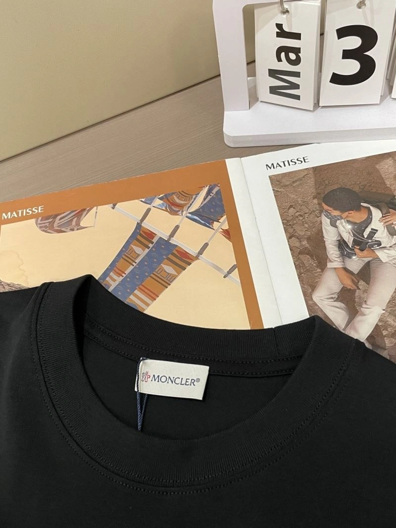 Factory-made Moncler T-Shirts