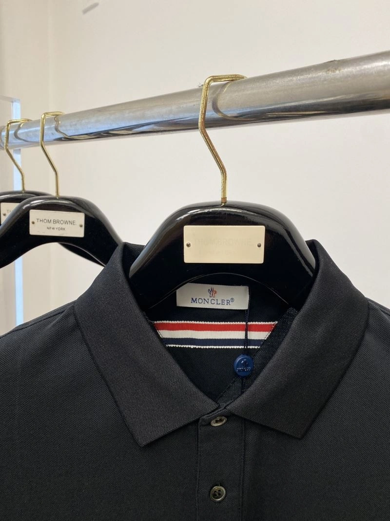 Bargain Moncler T-Shirts