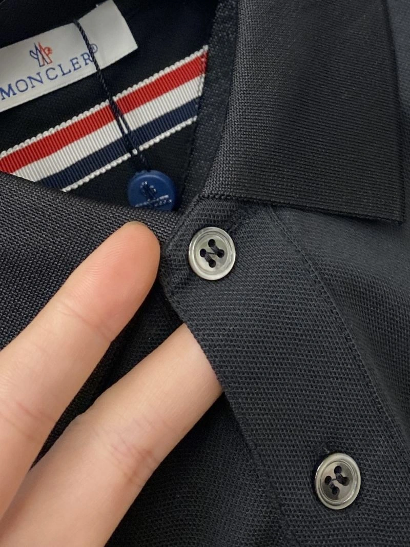 Bargain Moncler T-Shirts