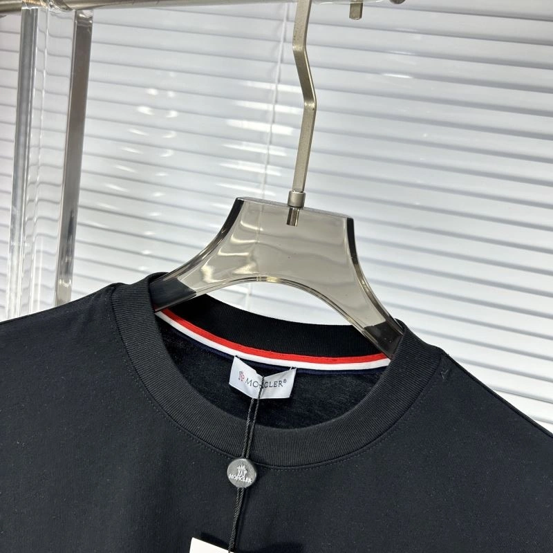 Bargain Moncler T-Shirts