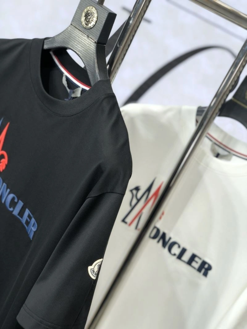Top match Moncler T-Shirts