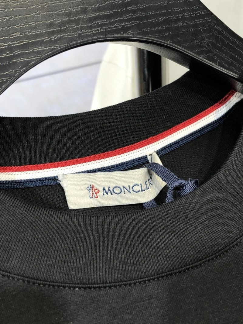 Top match Moncler T-Shirts