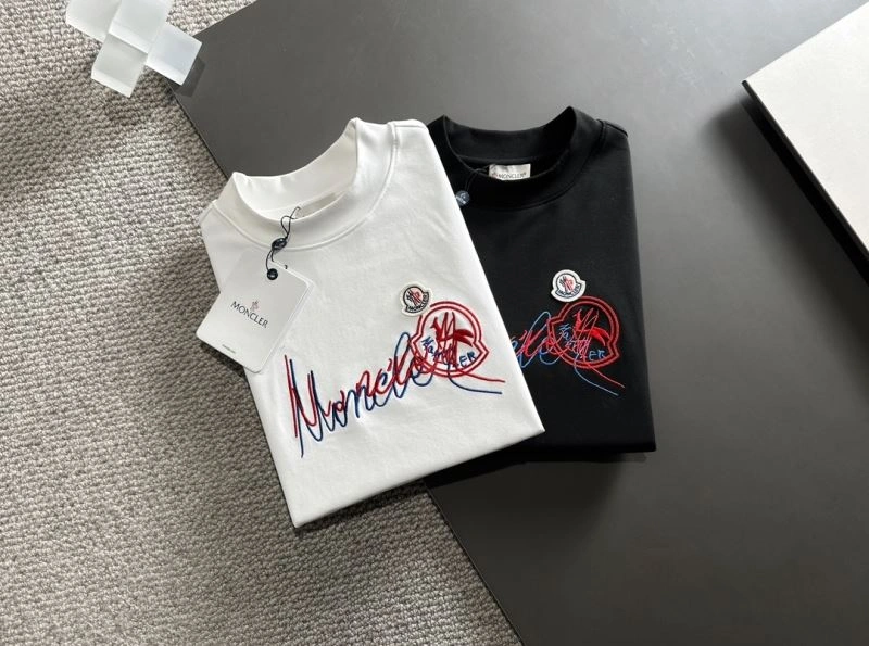 Exact replica Moncler T-Shirts