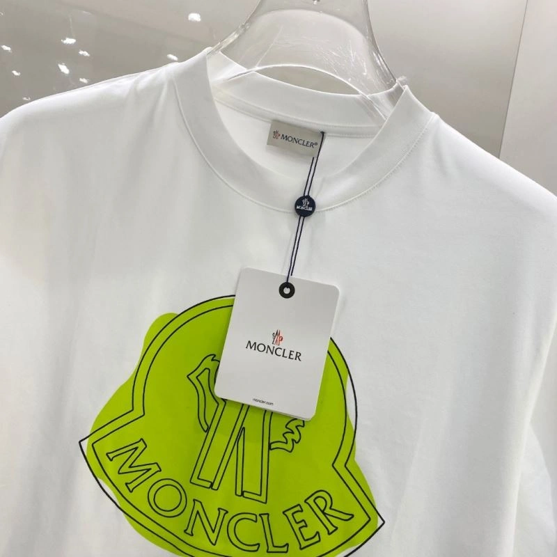 Cut-rate Moncler T-Shirts