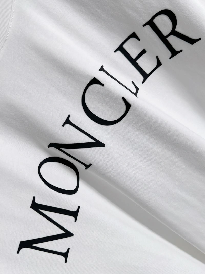 High fidelity Moncler T-Shirts