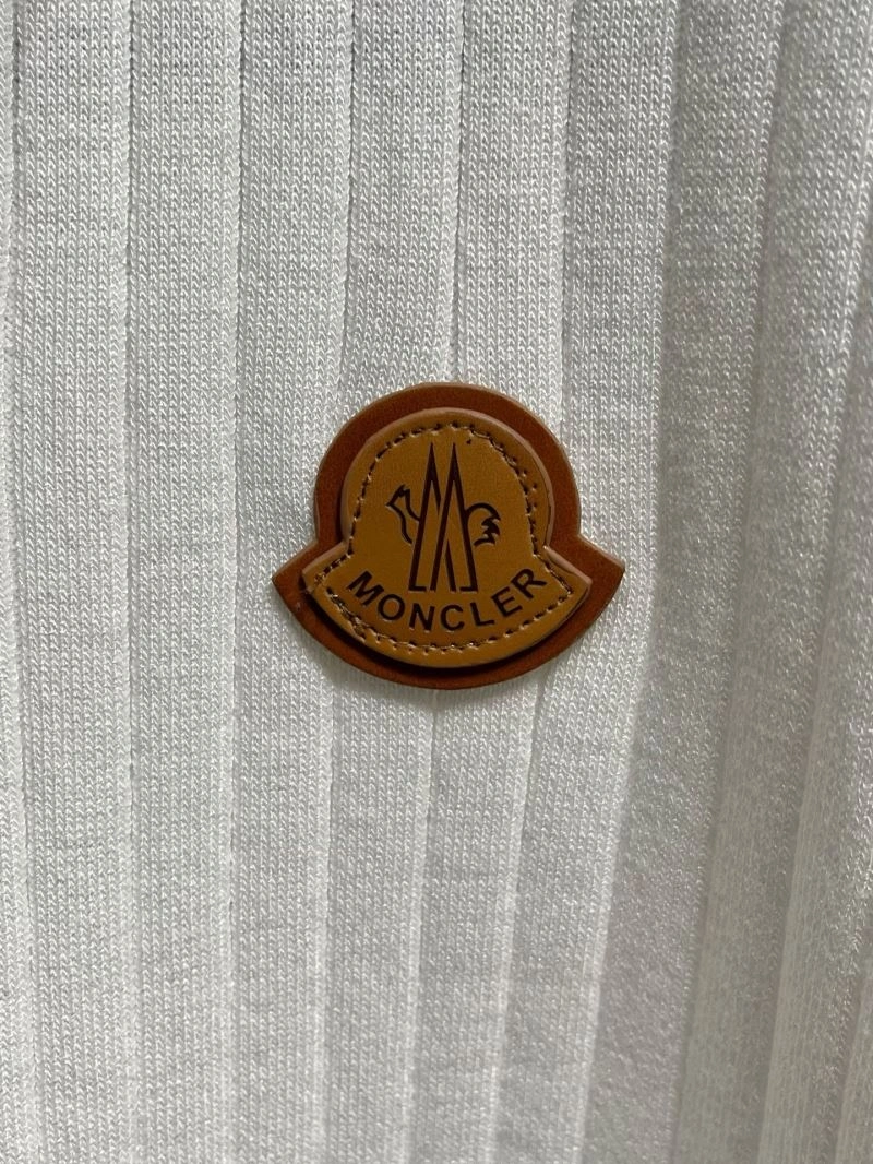 Brand-authenticated Moncler T-Shirts