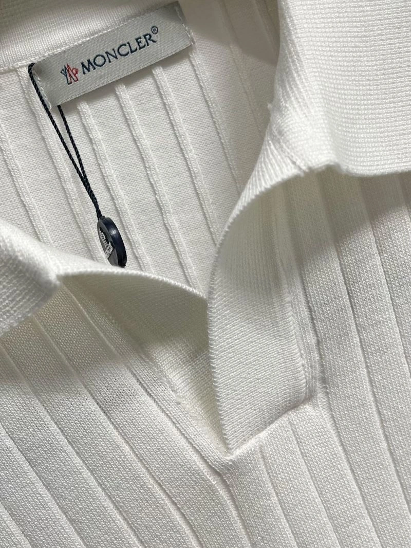 Brand-authenticated Moncler T-Shirts