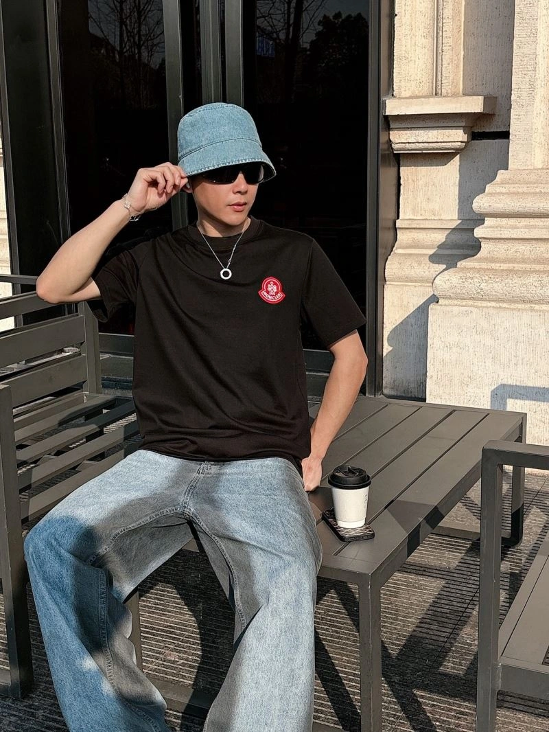 1:1 copy Moncler T-Shirts