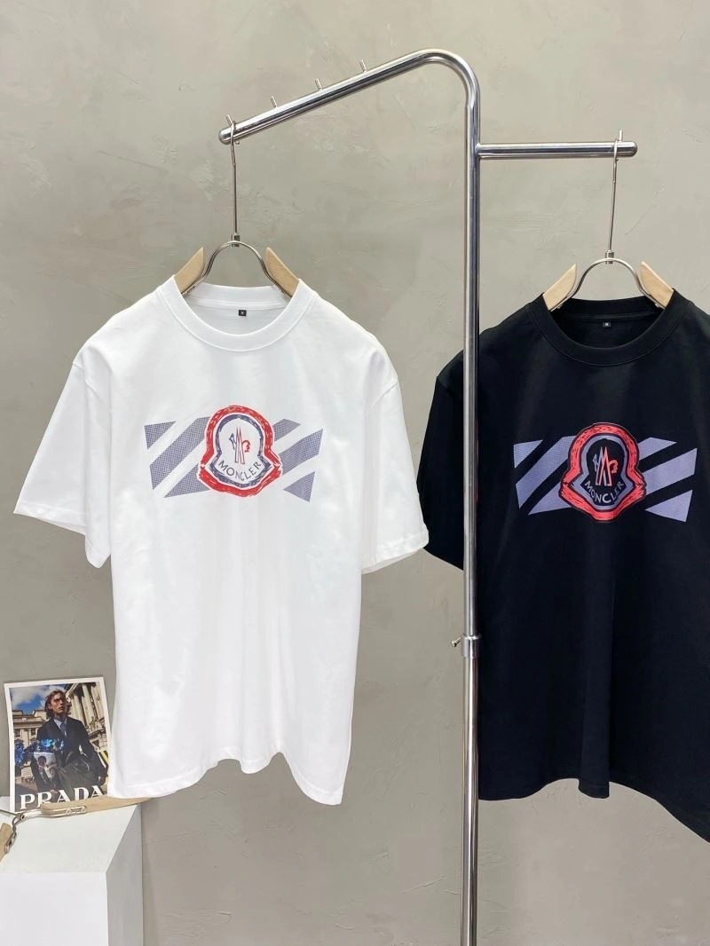 Inexpensive Moncler T-Shirts