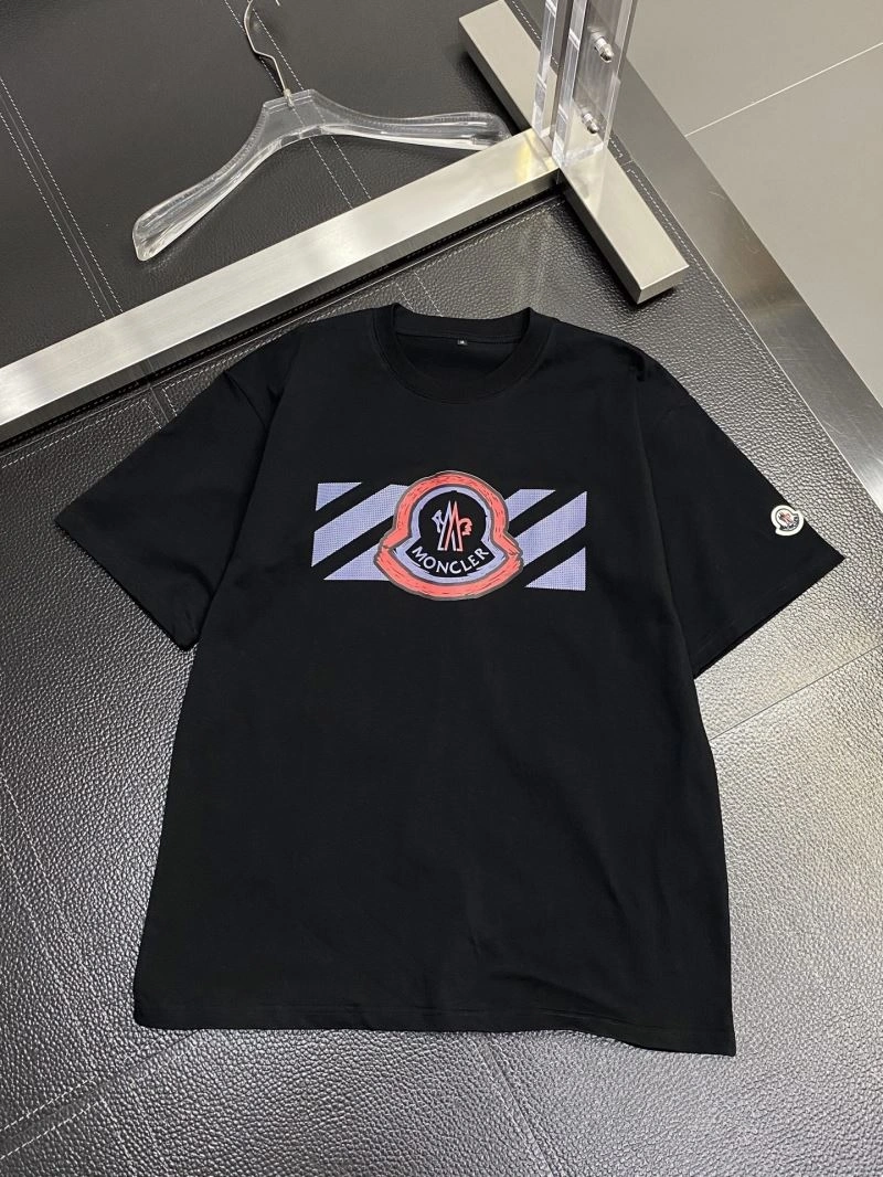Inexpensive Moncler T-Shirts