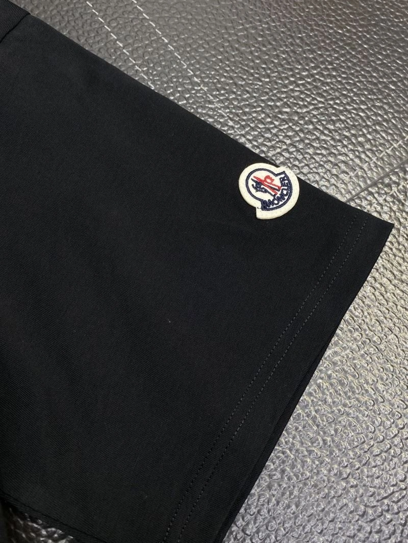 Inexpensive Moncler T-Shirts