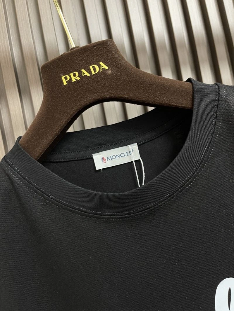 Factory-made Moncler T-Shirts